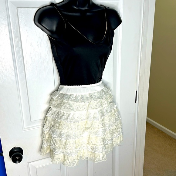 Current Mood | Skirts | Current Mood Dolls Kill Lace Tulle Skirt Cream Color | Poshmark